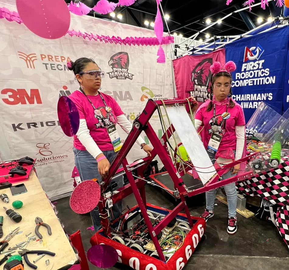 Prepa Tecmilenio y la inclusión en carreras STEM para mujeres